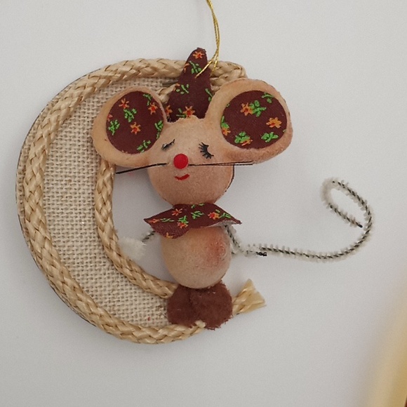 Vintage | Holiday | Vintage Midcentury Flocked Mouse In Moon Christmas ...